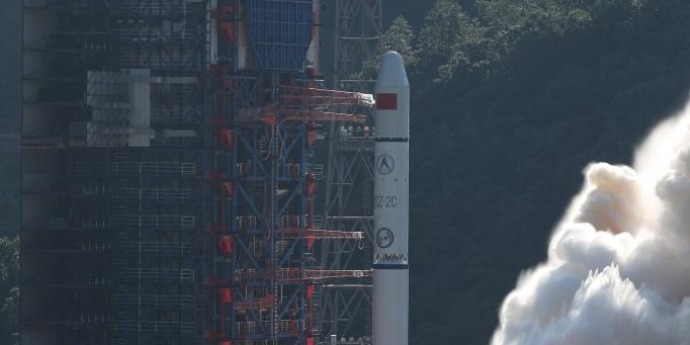 Long March 2C rocket carrying four satellites launched