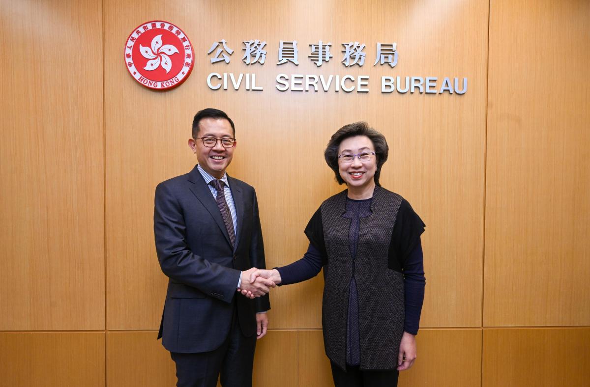 Ingrid Yeung meets delegation of Permanent Secretaries of Singapore