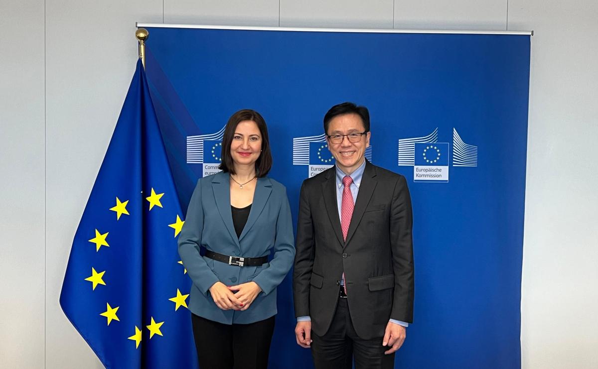 Sun Dong meets with senior EU leader during visit to Belgium