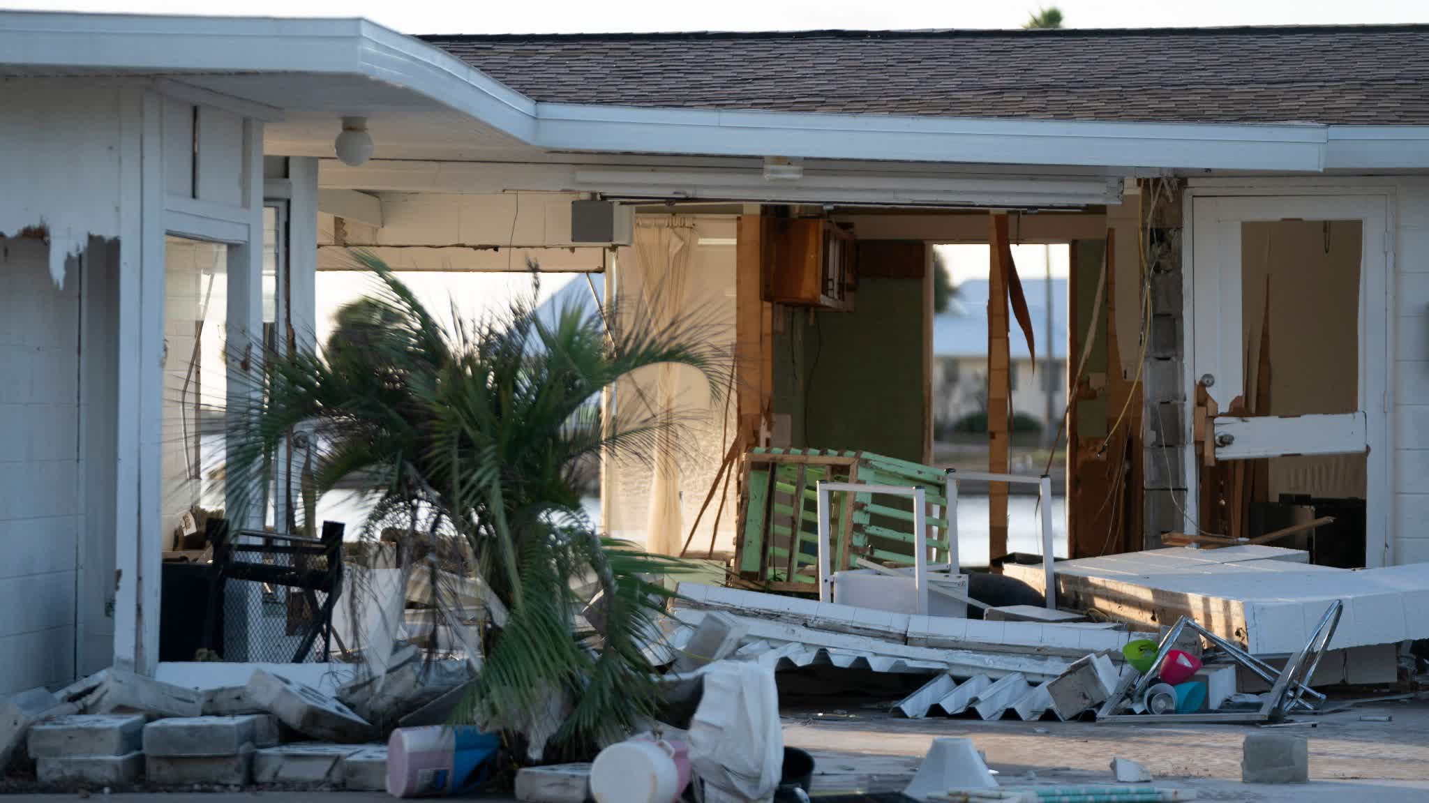 Hurricane Milton causes widespread power outages, several deaths in Florida