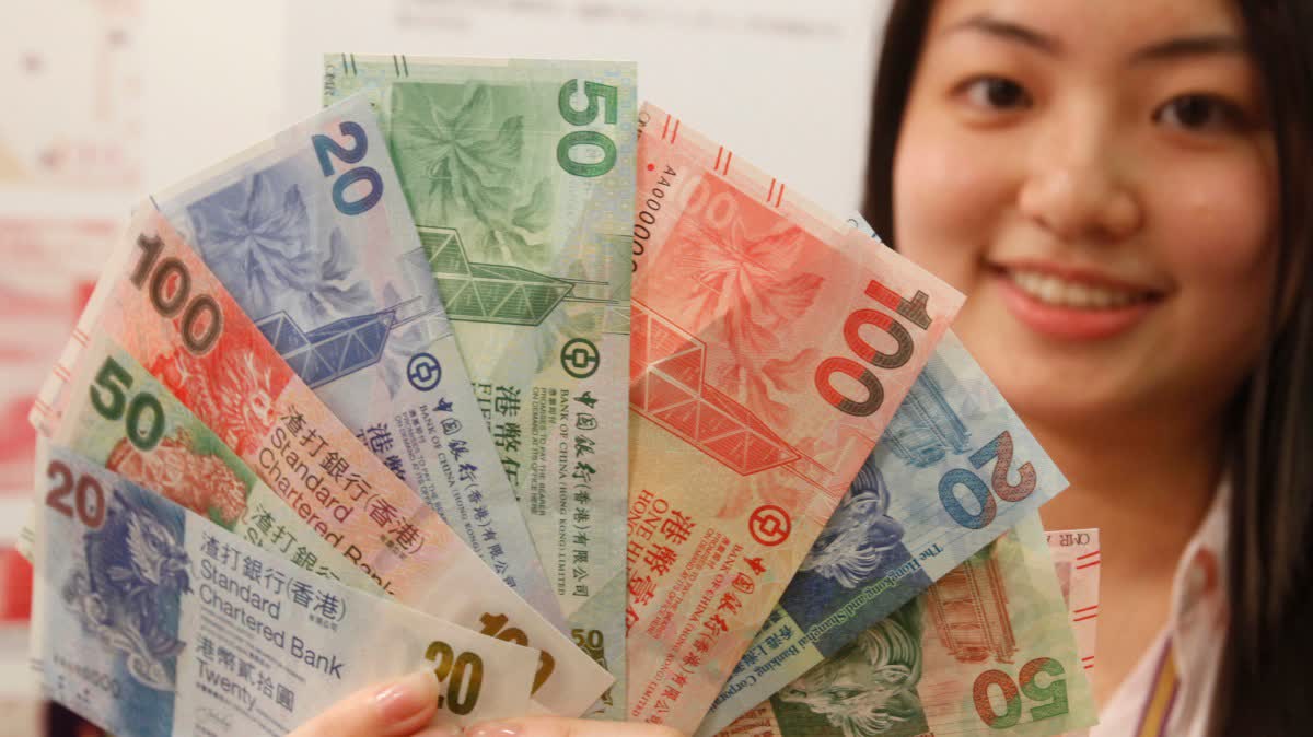 Survey: HK residents' average monthly savings reach HK$9,800, increase ...