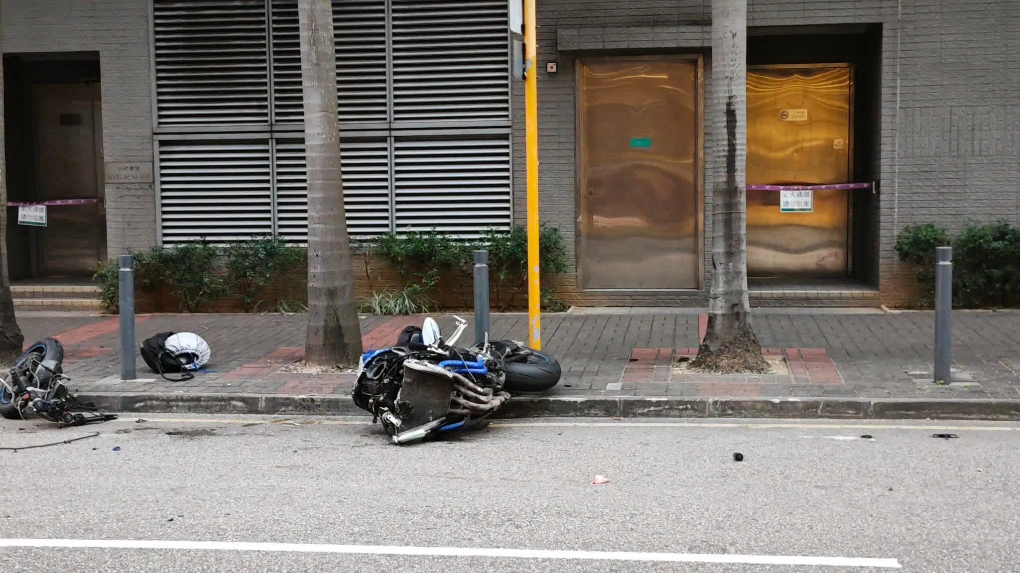 Watch This | Motorcycle rider dies after losing control while evading ...