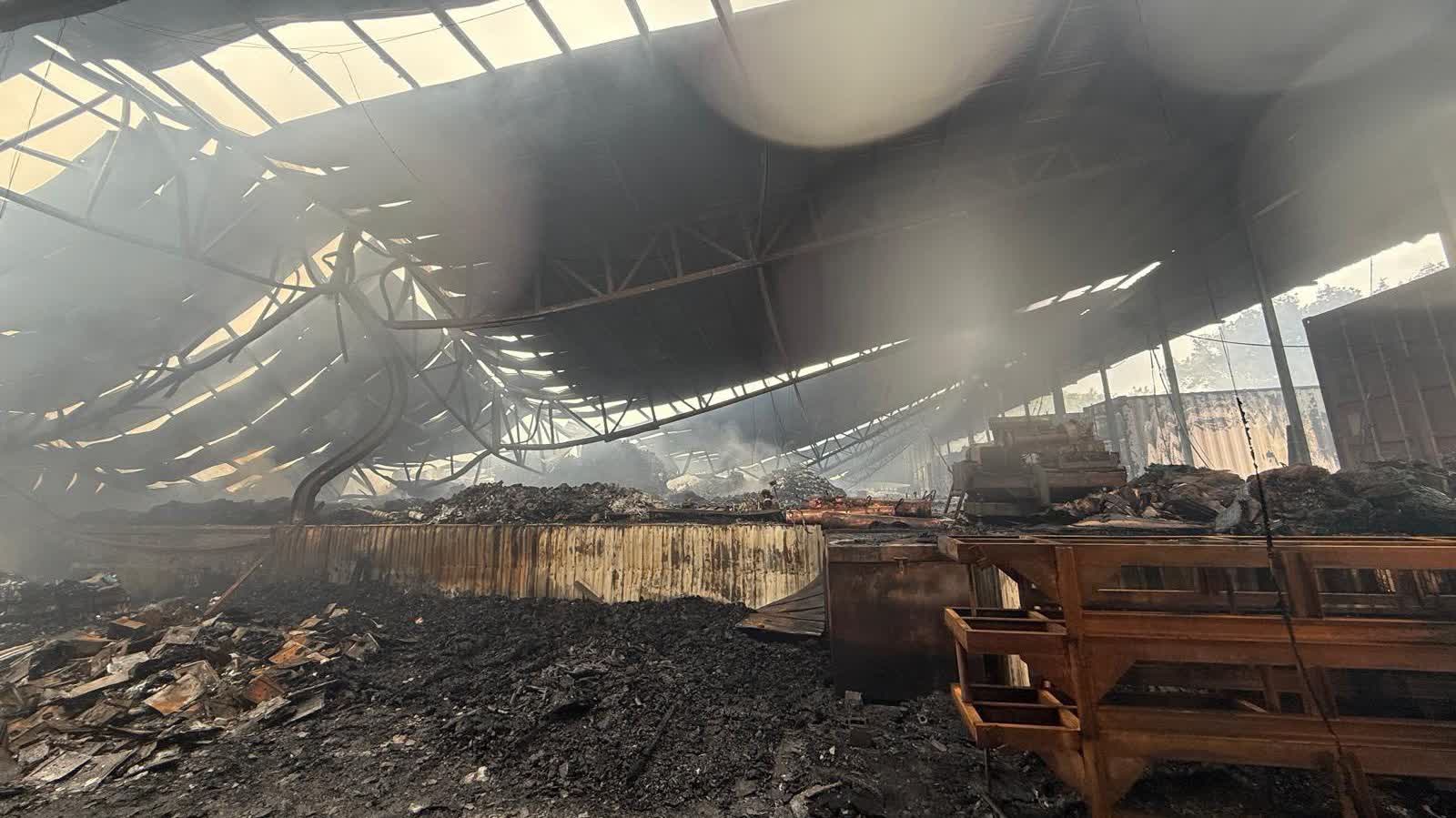 Tin Shui Wai three-alarm fire extinguished after 21 hours: Cargo ...
